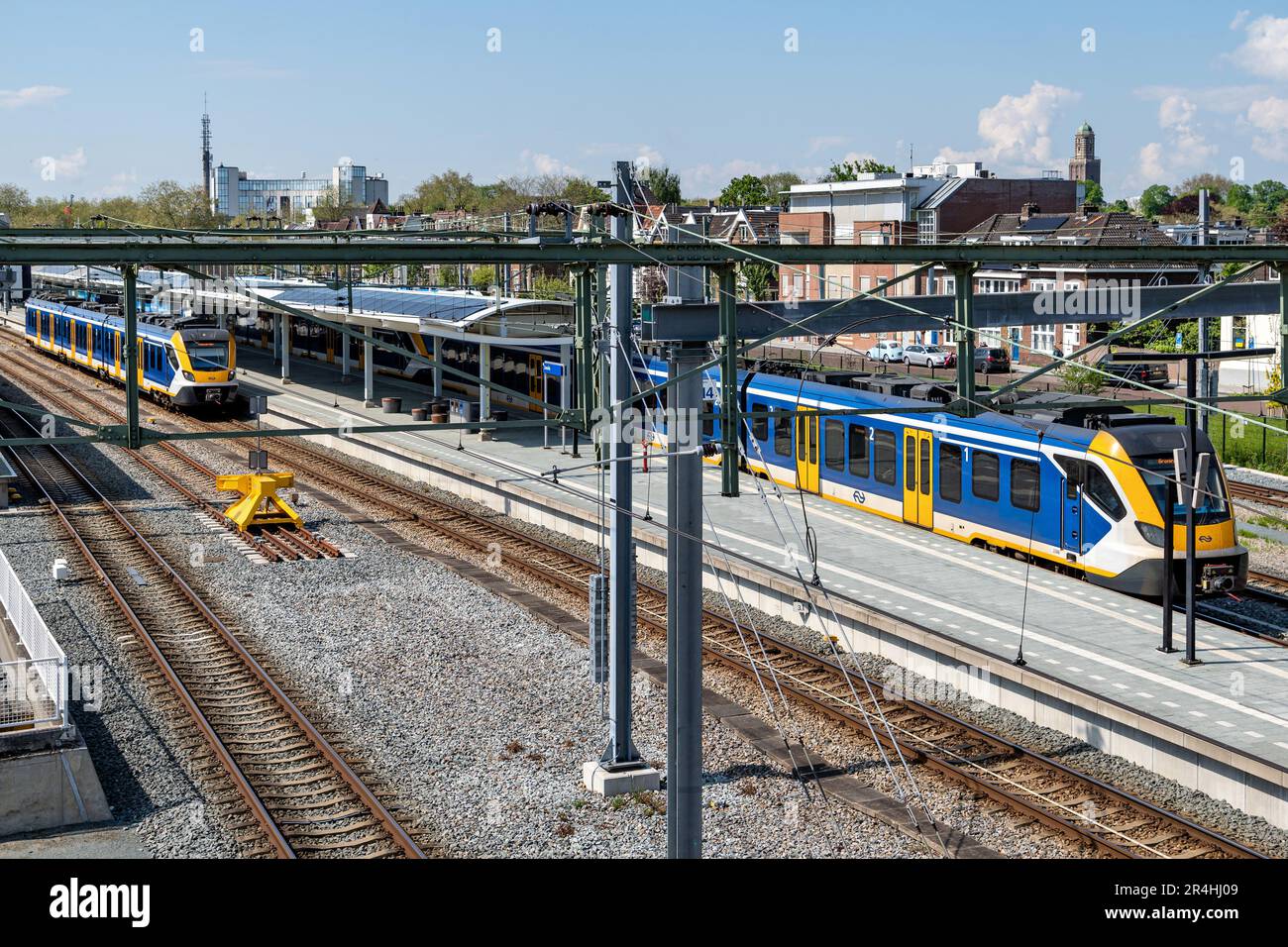 Zwolle train station hi-res stock photography and images - Alamy