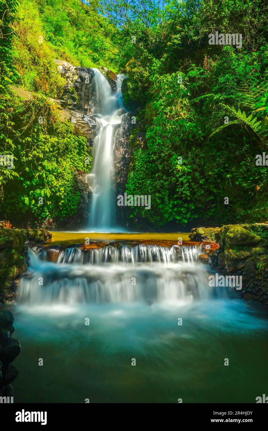 Long exposure photo of Tirto Weni Waterfalls located in Ungaran ...