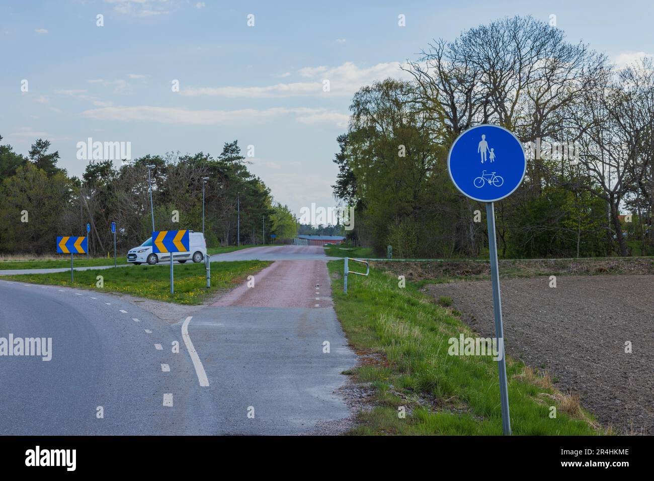 View of cycle road against backdrop of beautiful countryside. Sweden ...