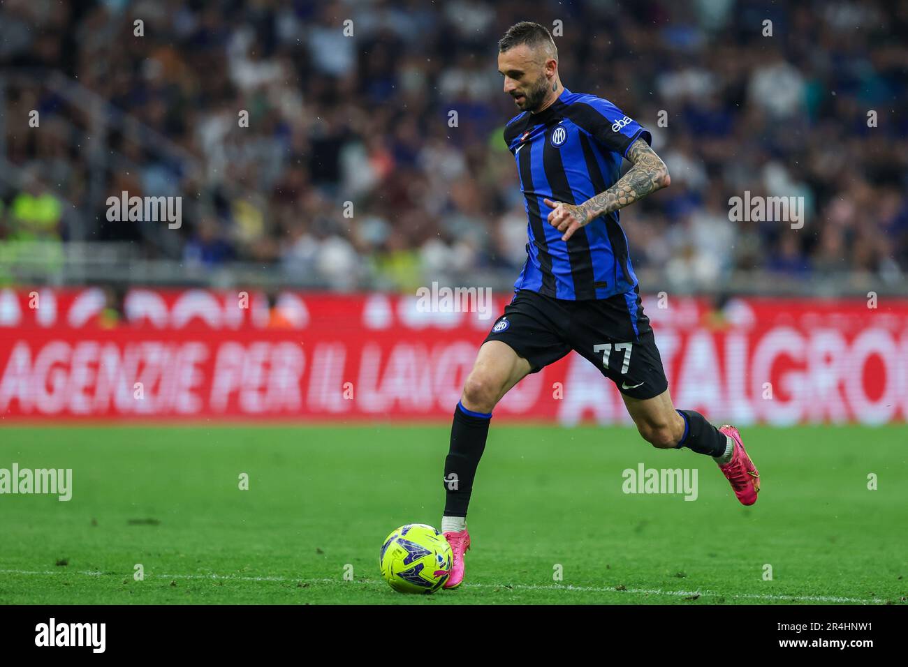 Marcelo Brozovic of FC Internazionale in action during Serie A 2022/23 ...
