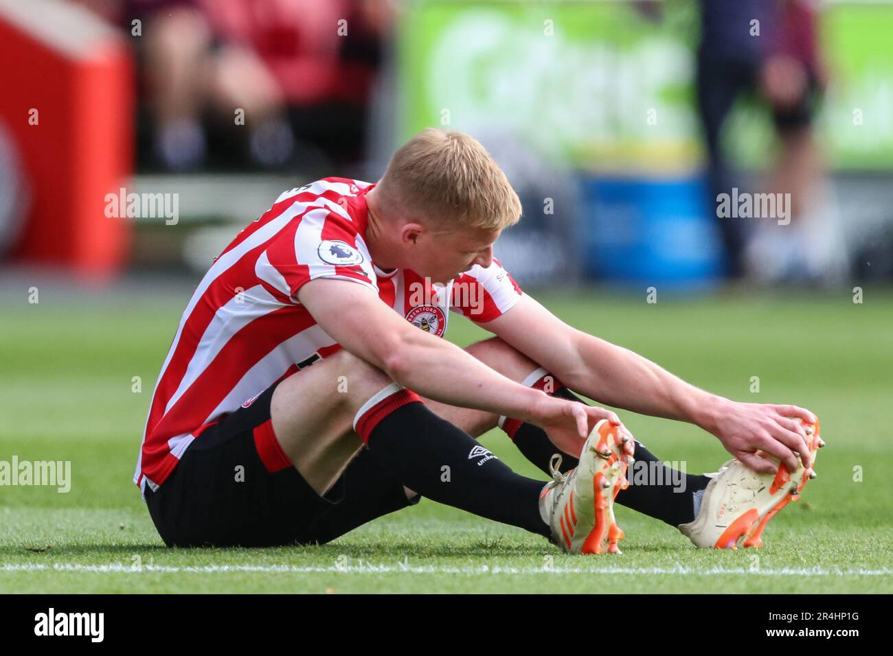 London, UK. 28th May, 2023. Ben Mee #16 of Brentford takes a knock ...