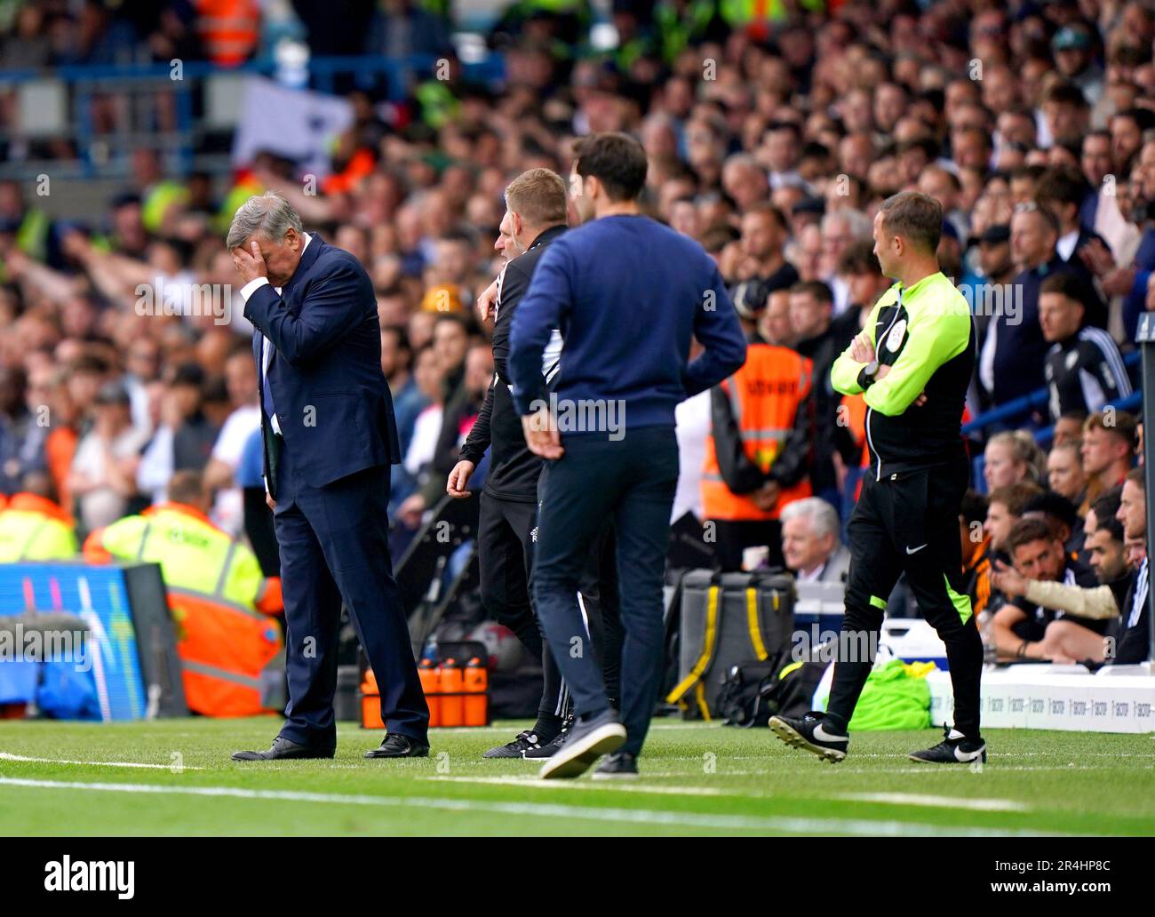 Leeds United manager Sam Allardyce (left) appears dejected during the ...