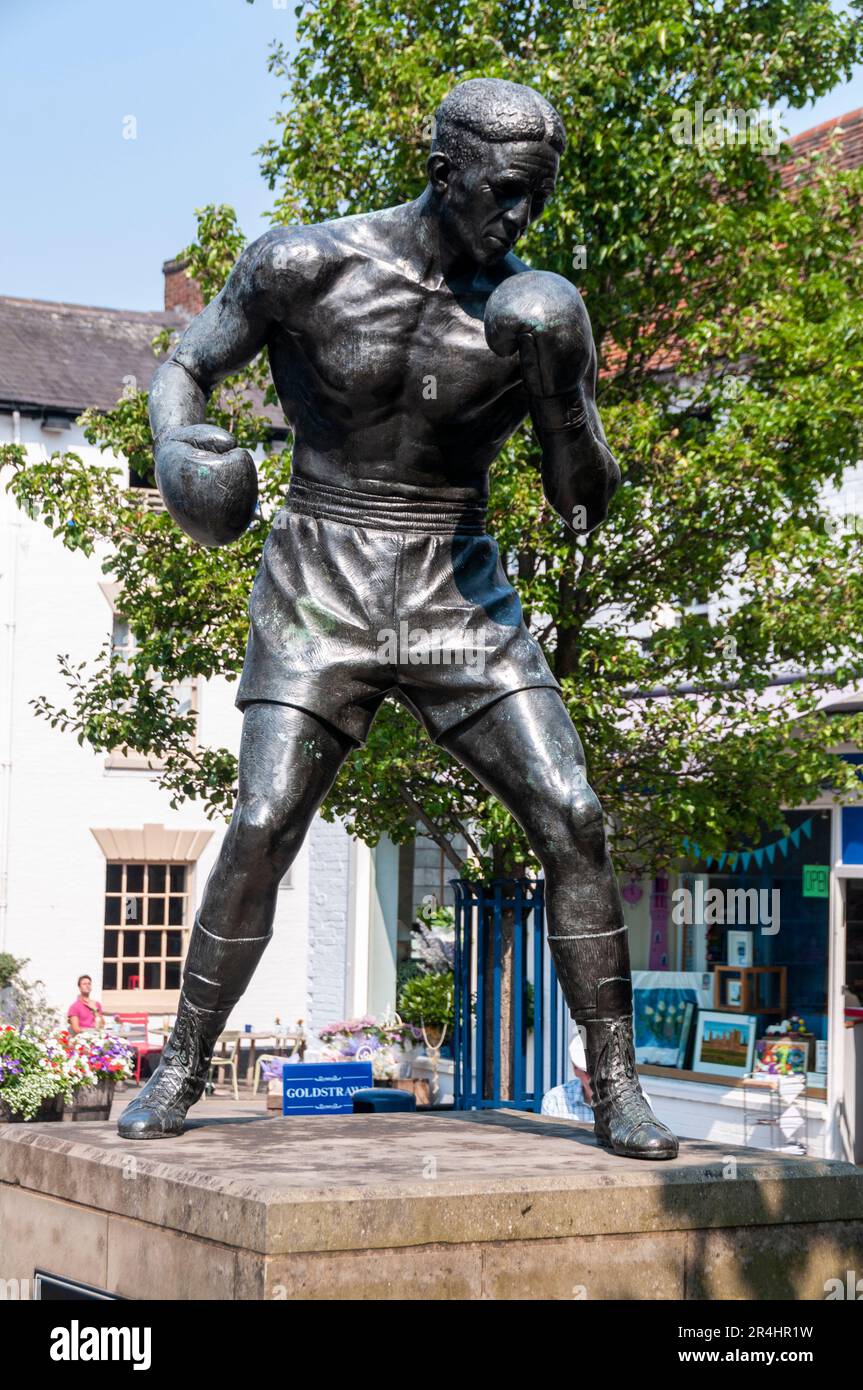 A statue of Randolph Turpin, a boxer who became Britain's first black ...