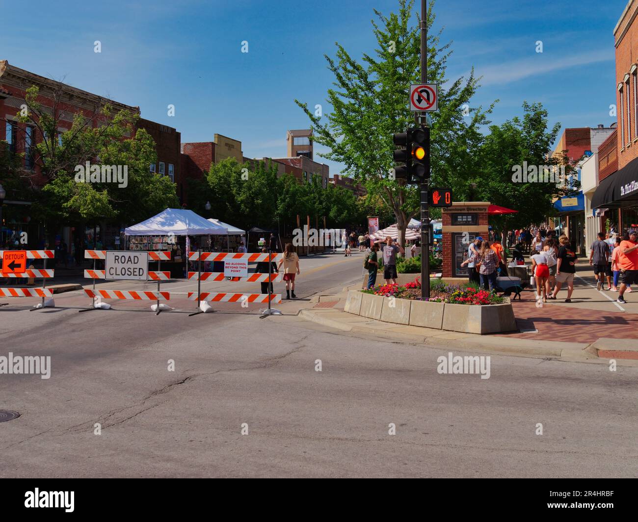 Lawrence, Kansas - May 27, 2023: Lawrence Busker Festival - Annual ...
