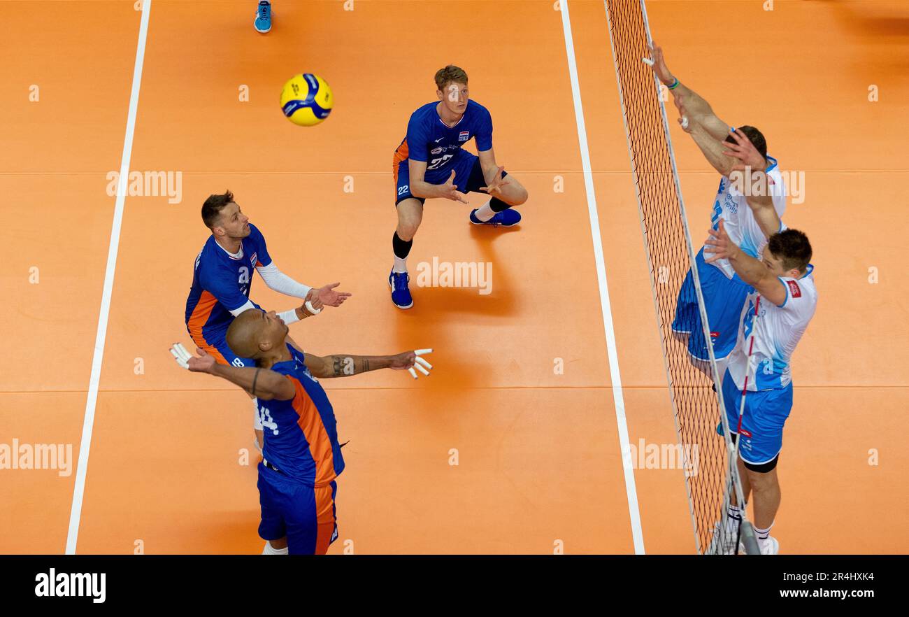 Teamnl volleyball players hi-res stock photography and images - Alamy