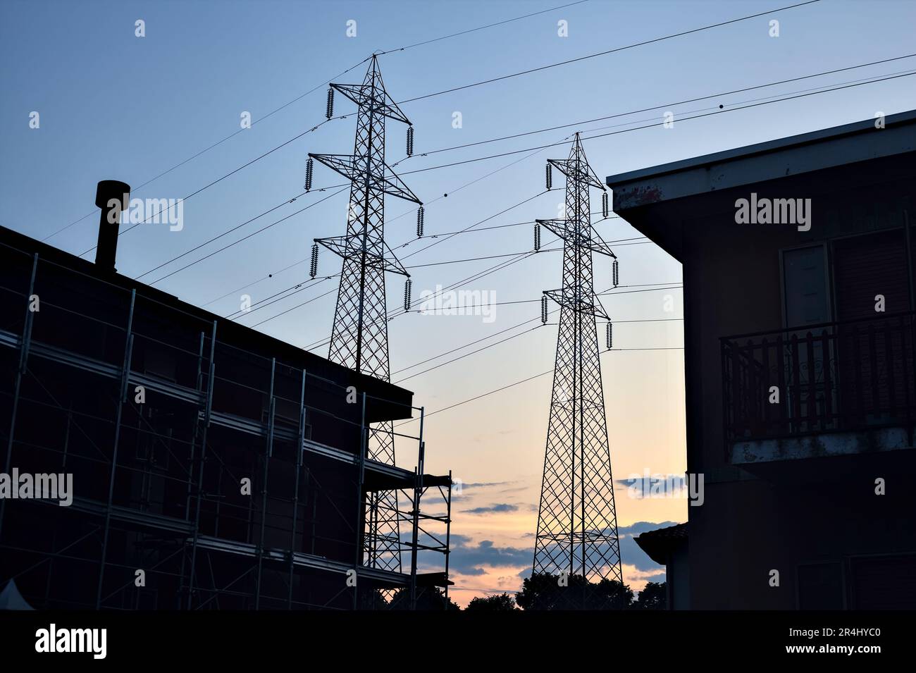 Electricity pylon dusk architecture hi-res stock photography and images ...