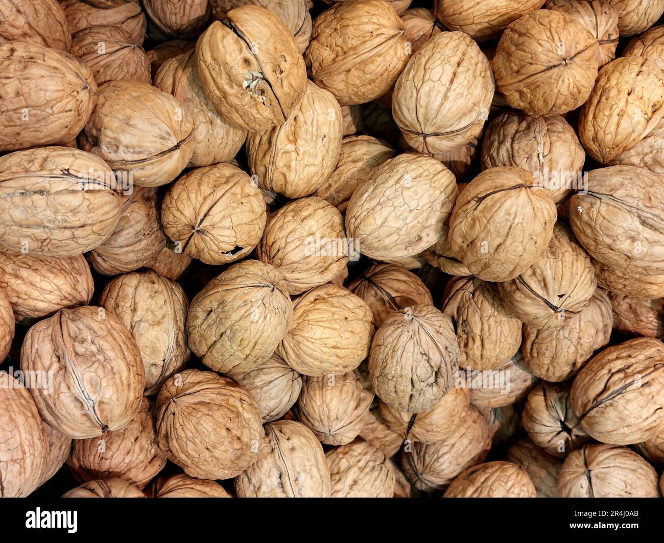 Close up walnuts crop texture hi-res stock photography and images - Alamy