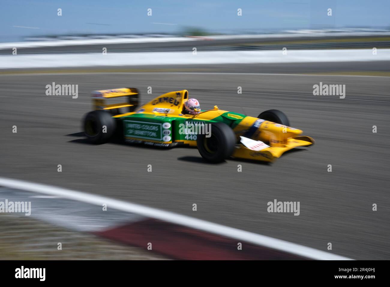 Formula One - The FORCE F1 Legends Mark McAllister, Benetton B192 (1992 ...
