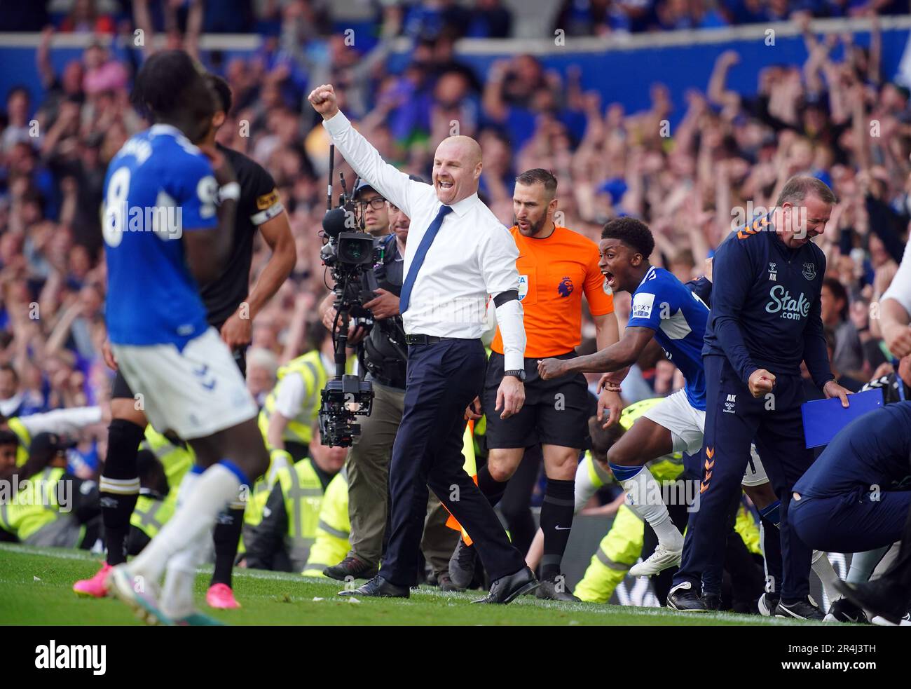 Everton manager Sean Dyche celebrates securing their safety after ...