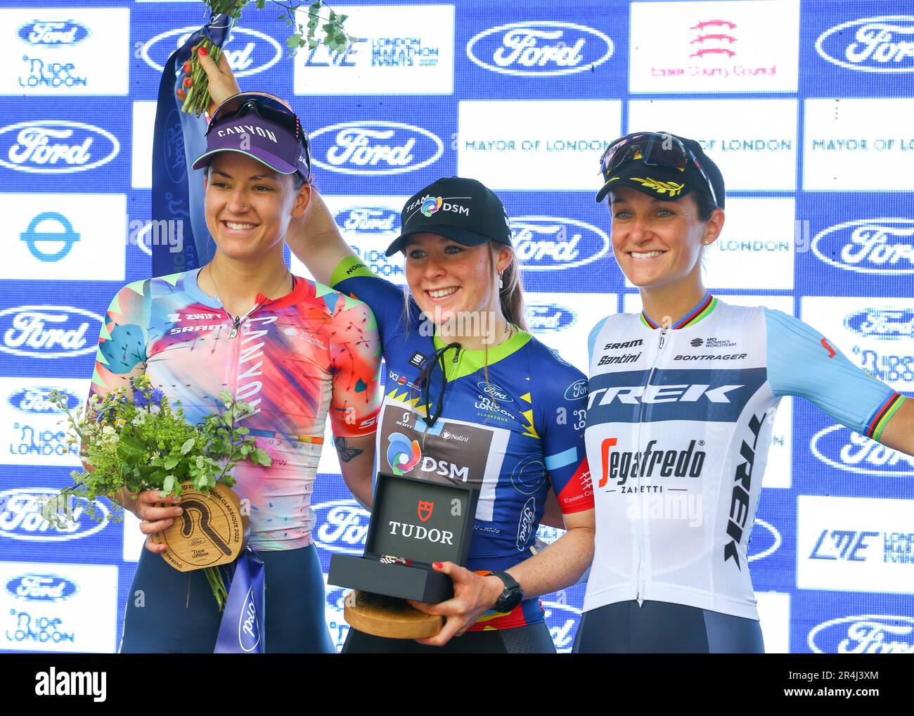 London, UK. 28th May, 2023. Charlotte Kool, Lizzie Deignan and Chloe ...