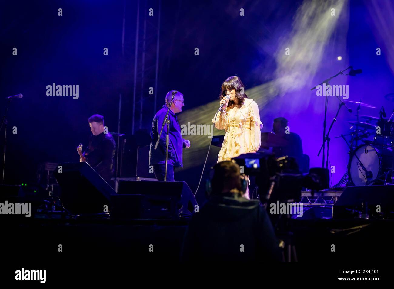 Neighbourhood weekender 2023 hi-res stock photography and images - Alamy