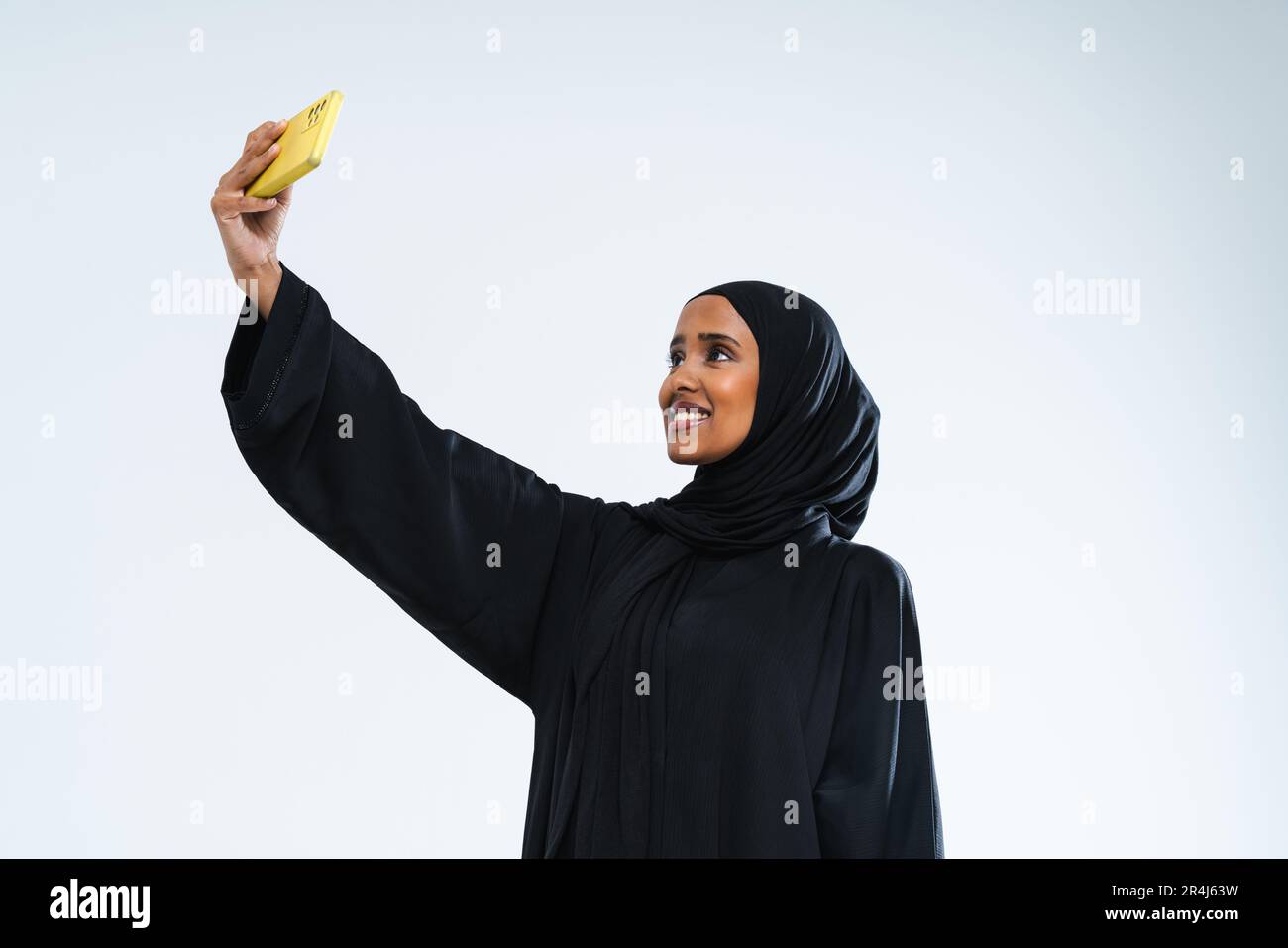 Beautiful arab middle-eastern woman with traditional abaya dress in ...