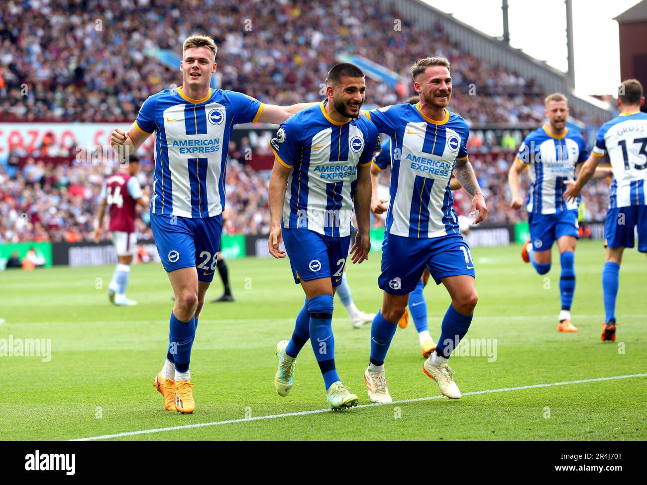 Brighton and Hove Albion's Deniz Undav (centre) celebrates scoring a ...