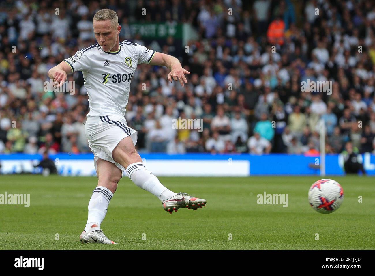 James forshaw hi-res stock photography and images - Alamy