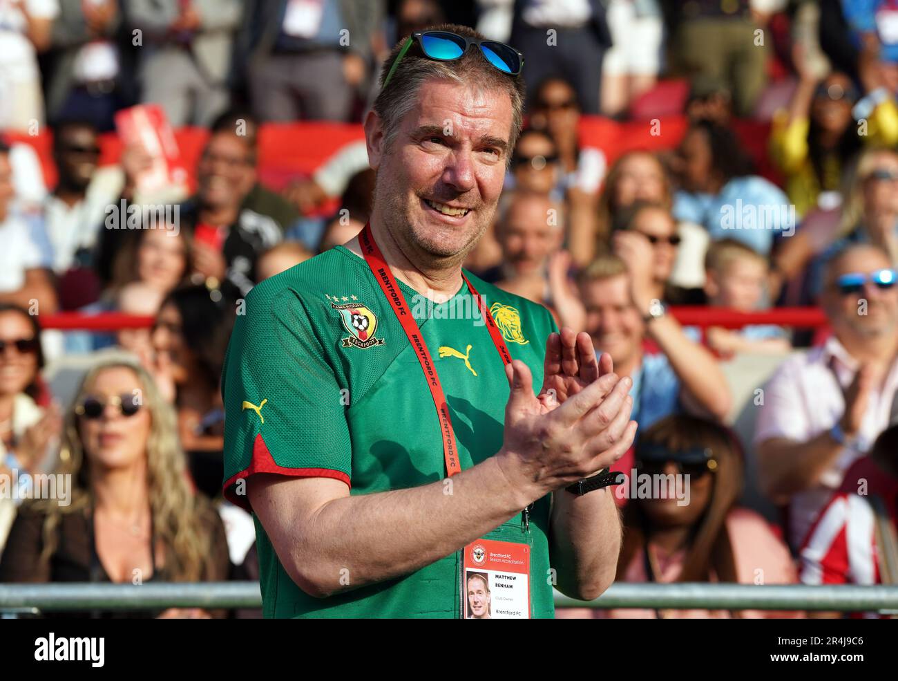 Matthew benham brentford hi-res stock photography and images - Alamy