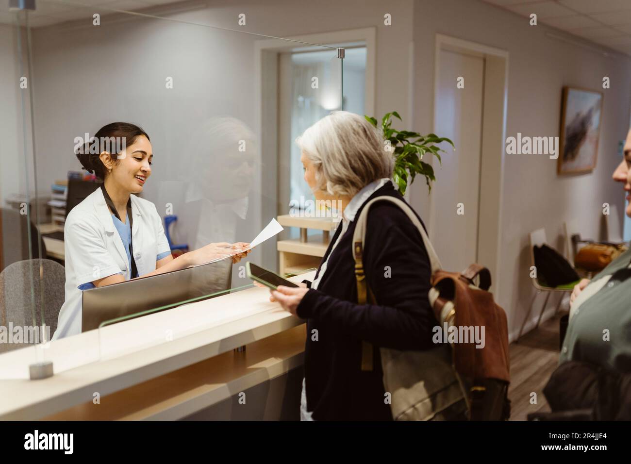 Doctor at indian reservation hi-res stock photography and images - Alamy