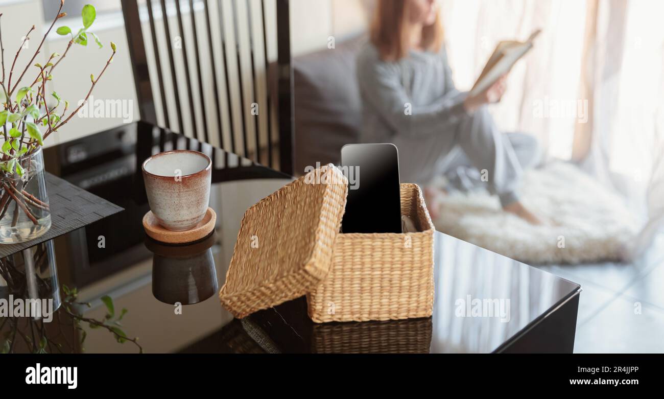 Woman reading digital book home hi-res stock photography and images - Alamy