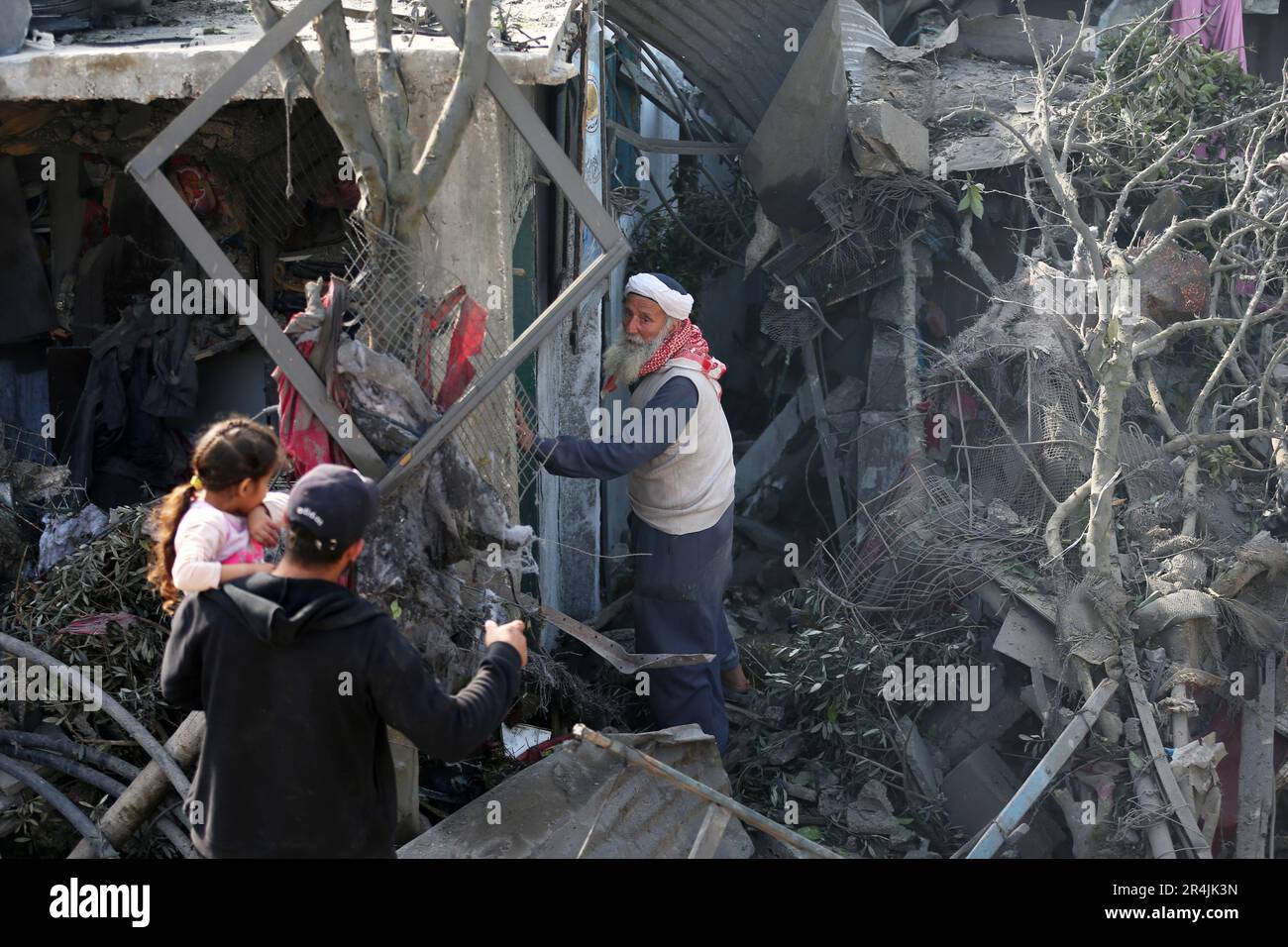 People are homeless after Israel’s offensive left hundreds of ...