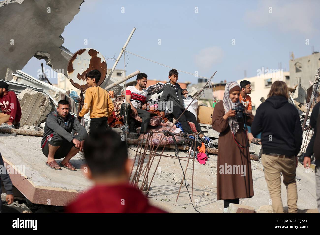 People are homeless after Israel’s offensive left hundreds of ...