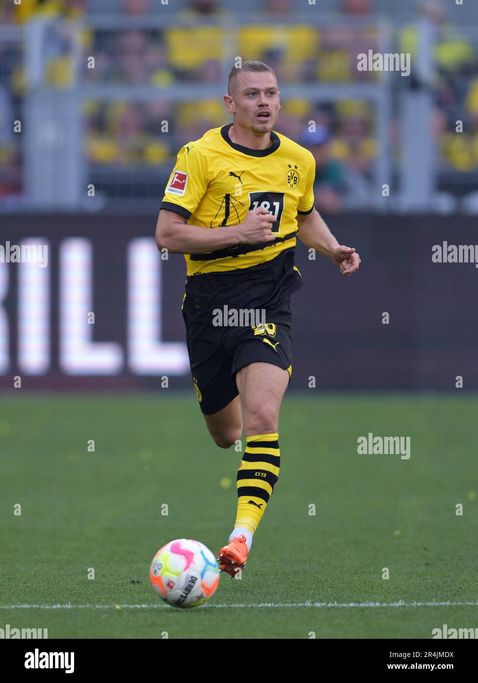 DORTMUND - Julian Ryerson of Borussia Dortmund during the Bundesliga ...