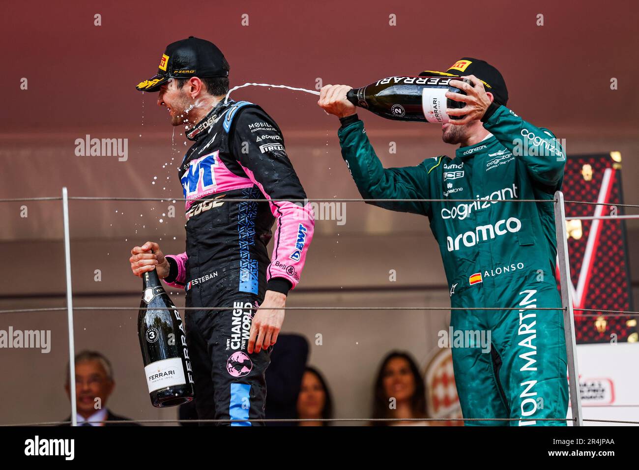 OCON Esteban (fra), Alpine F1 Team A523, ALONSO Fernando (spa), Aston ...