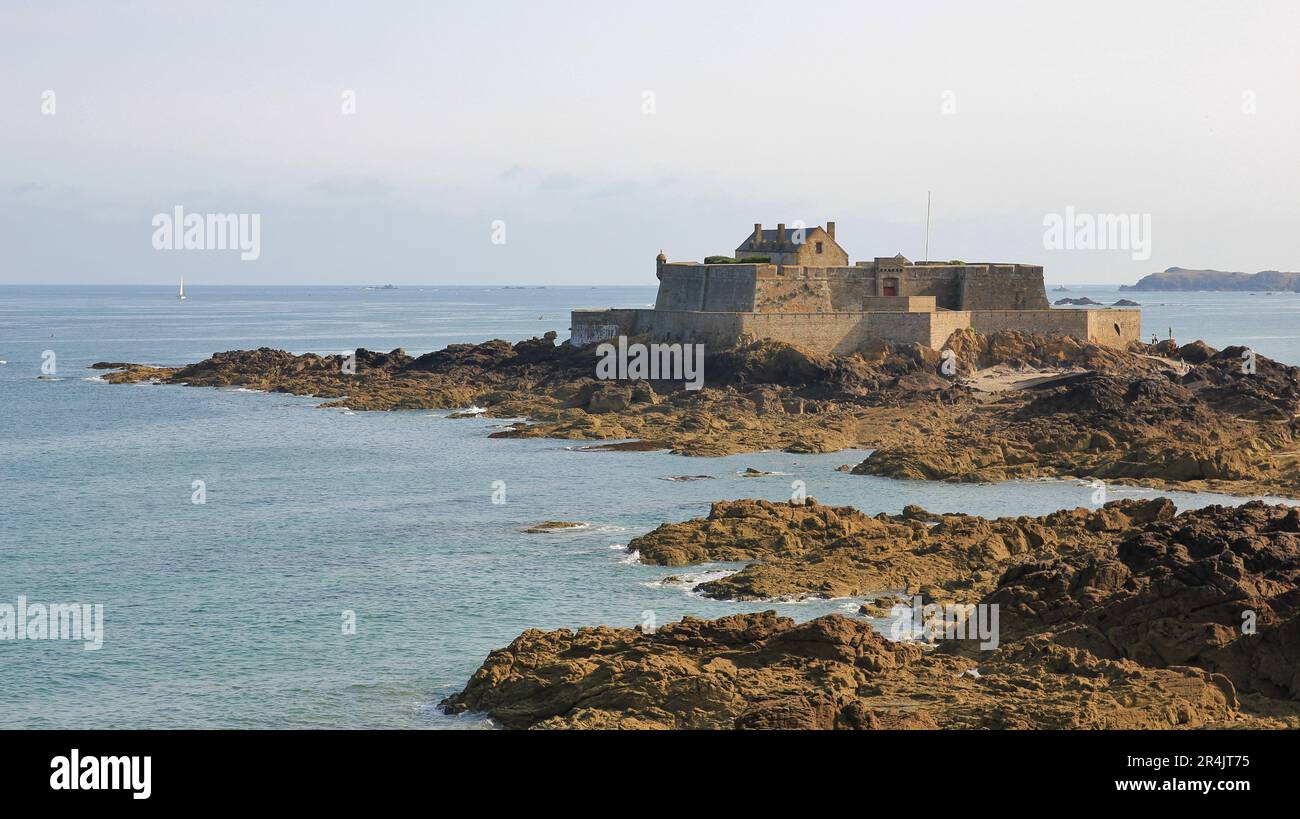 Fort National. St Malo, Brittany Stock Photo - Alamy