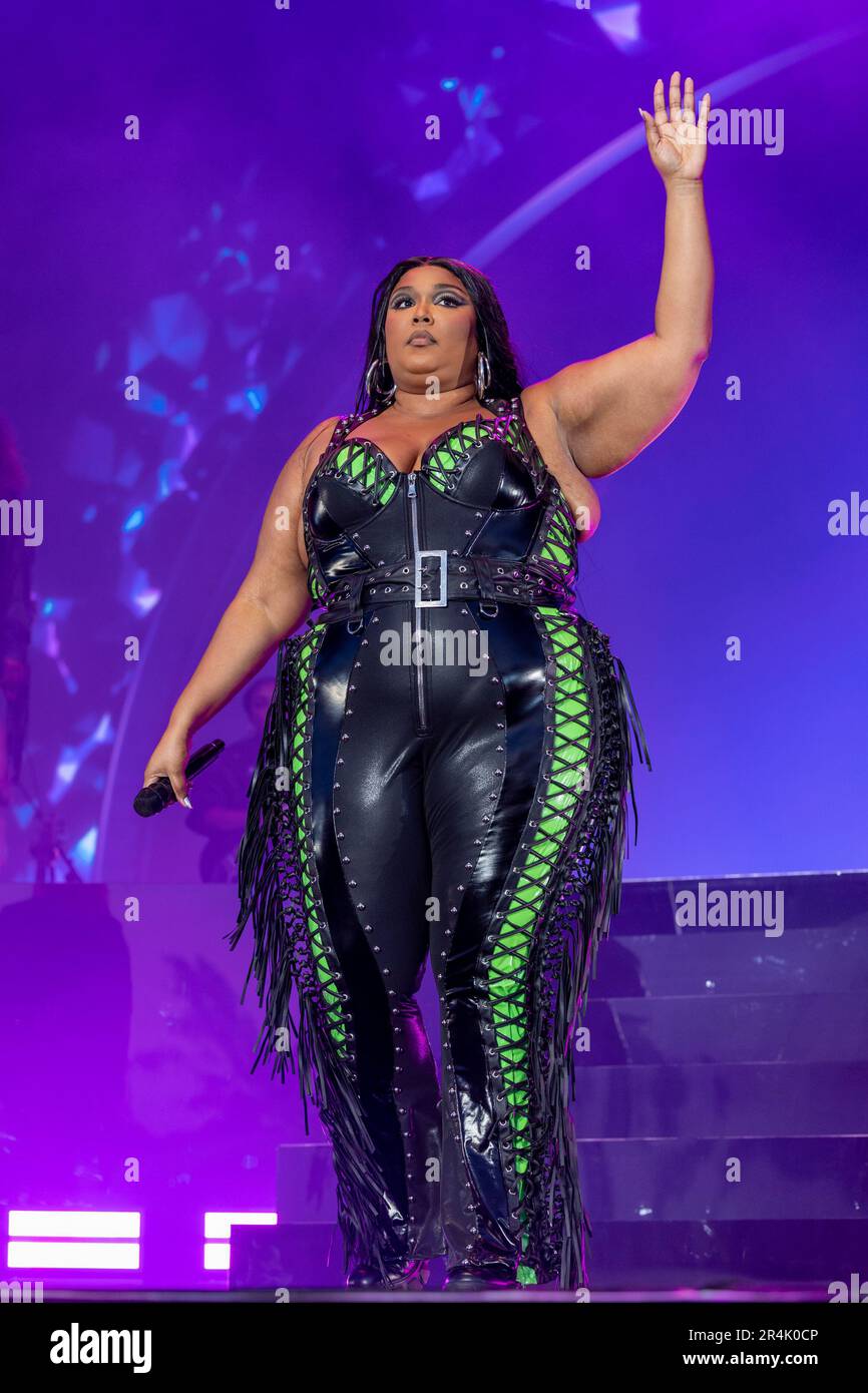Lizzo melissa jefferson hi-res stock photography and images - Alamy