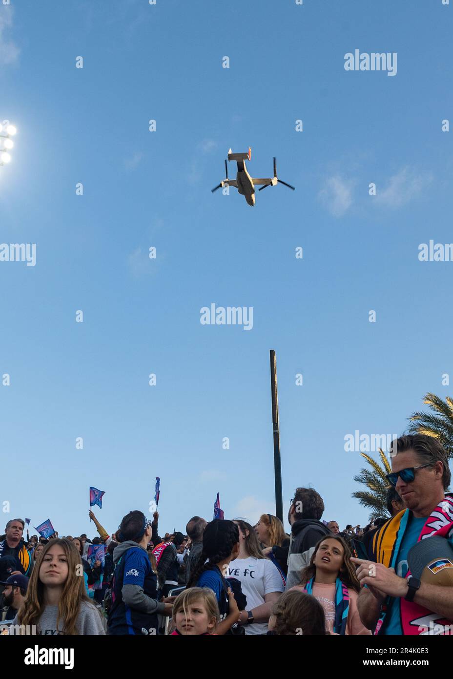 230526-N-VD554-1015 SAN DIEGO (May 26, 2023) – A CMV-22B Osprey ...