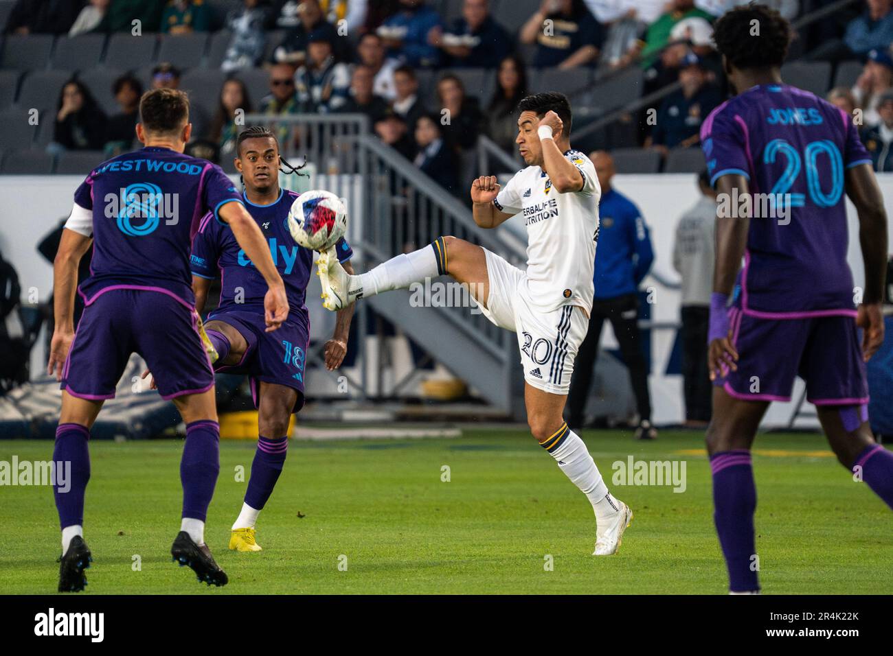 Derrick jones hi-res stock photography and images - Alamy