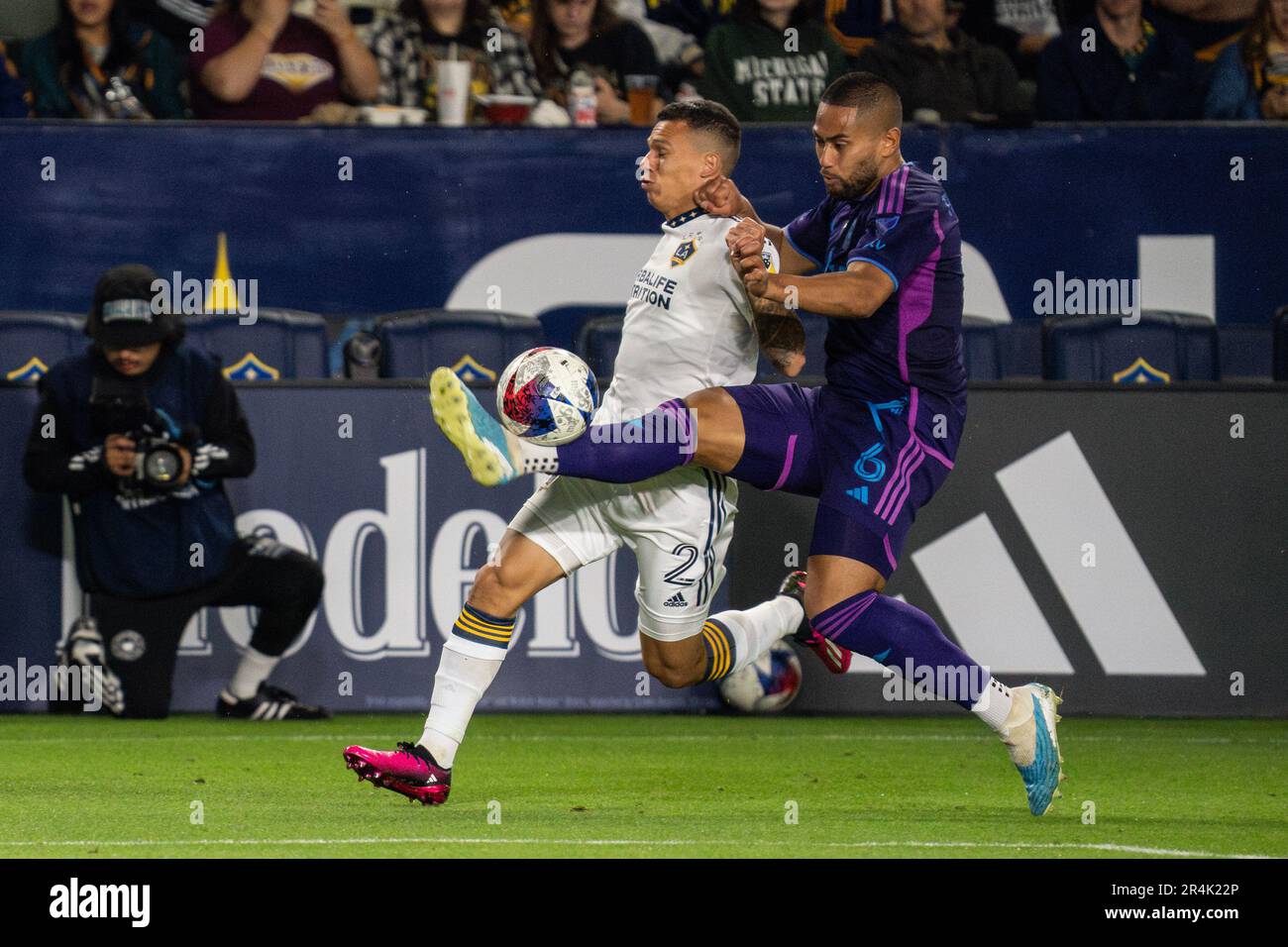 Bill tuiloma charlotte hi-res stock photography and images - Alamy