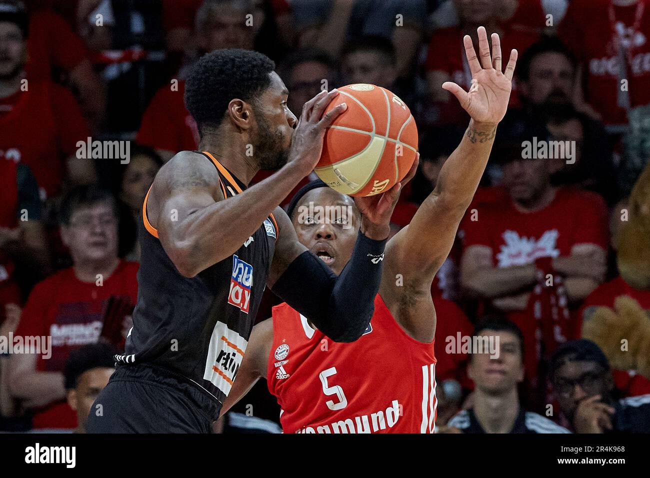 Deutscha baskertball bundesliga hi-res stock photography and images - Alamy