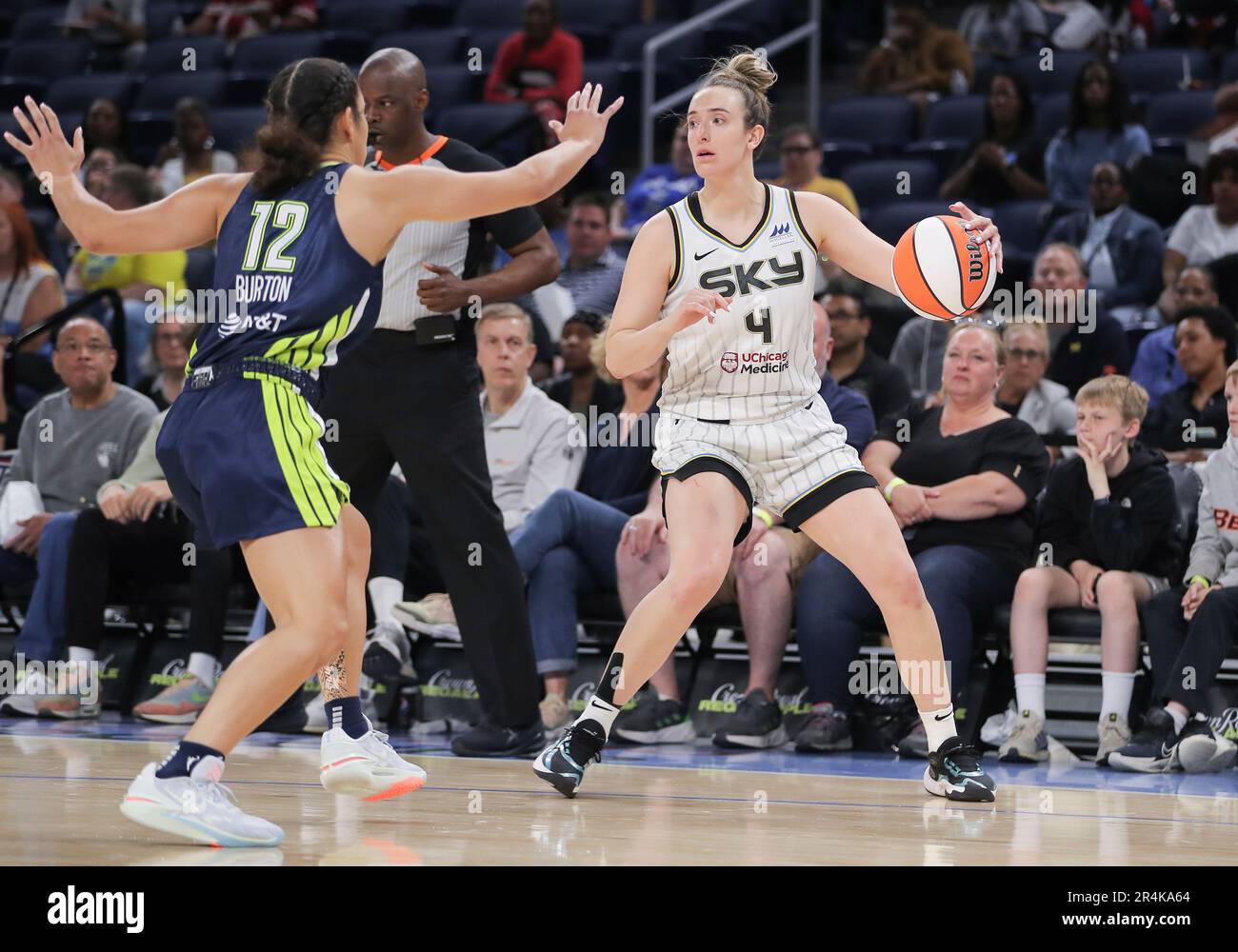 CHICAGO, IL - MAY 28: Chicago Sky guard Marina Mabrey (4) in action ...