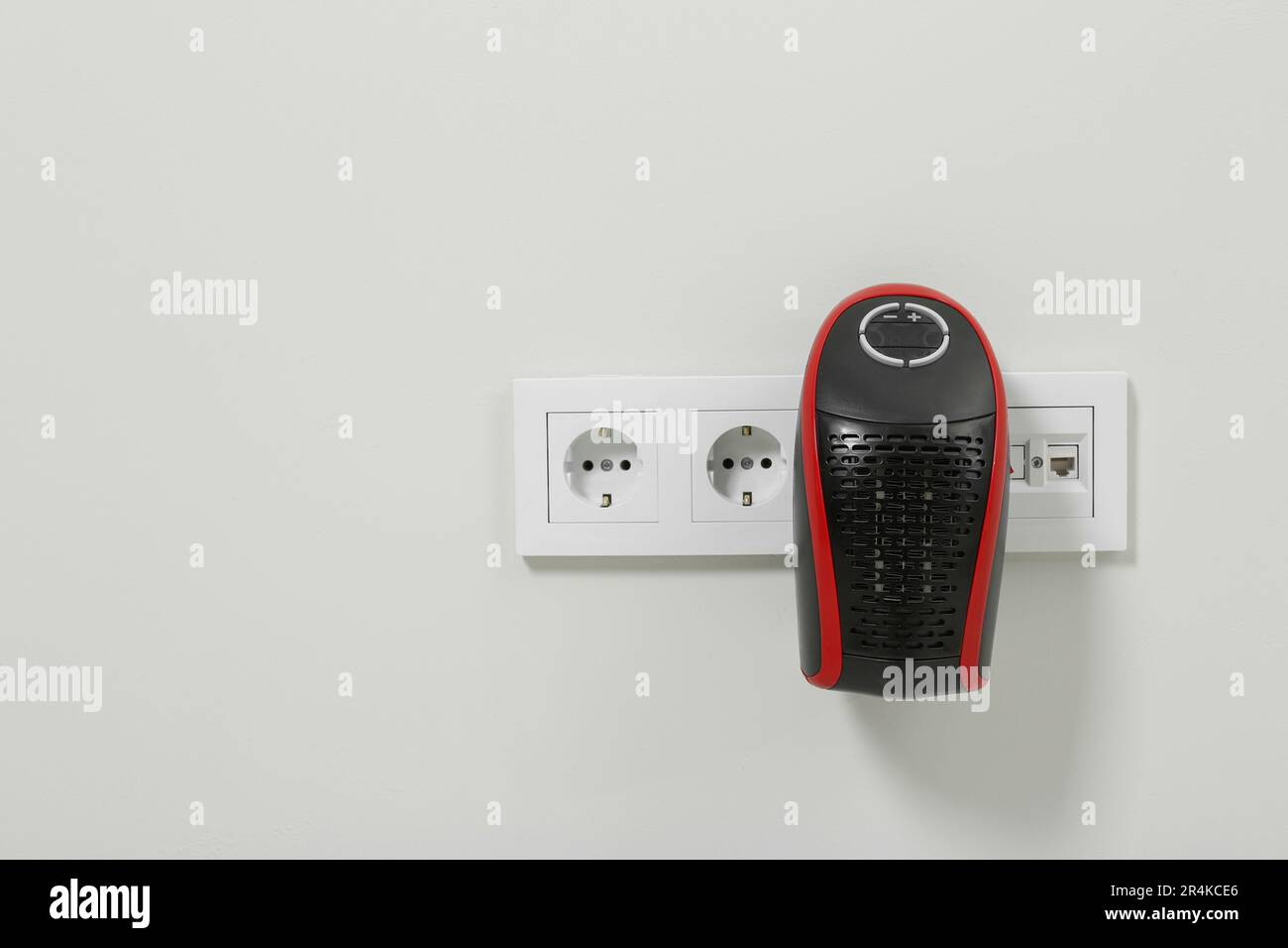 Electric mini heater hi-res stock photography and images - Alamy