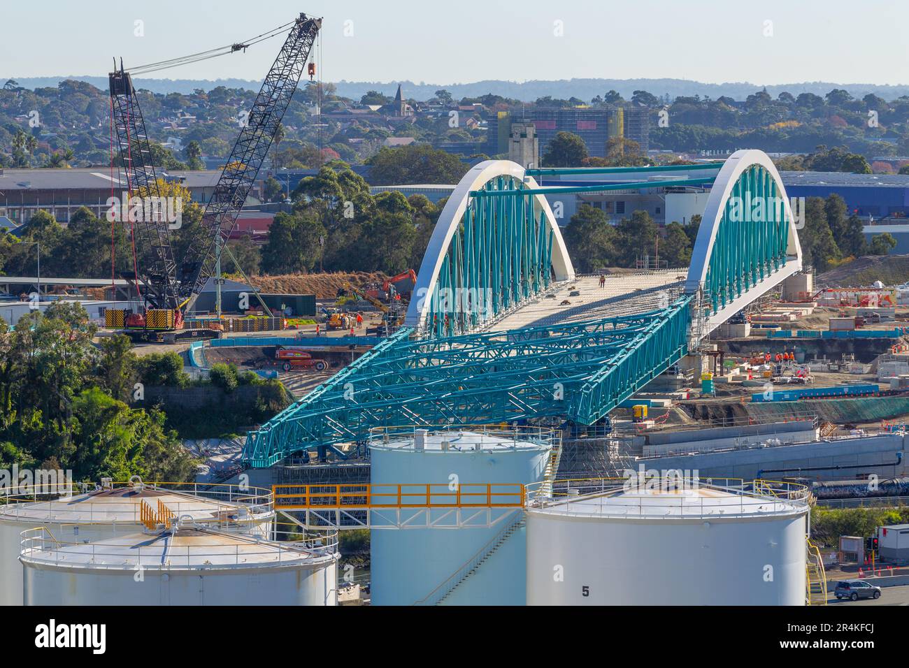 Construction of a new bridge over the Alexandra Canal at Tempe Reserve ...