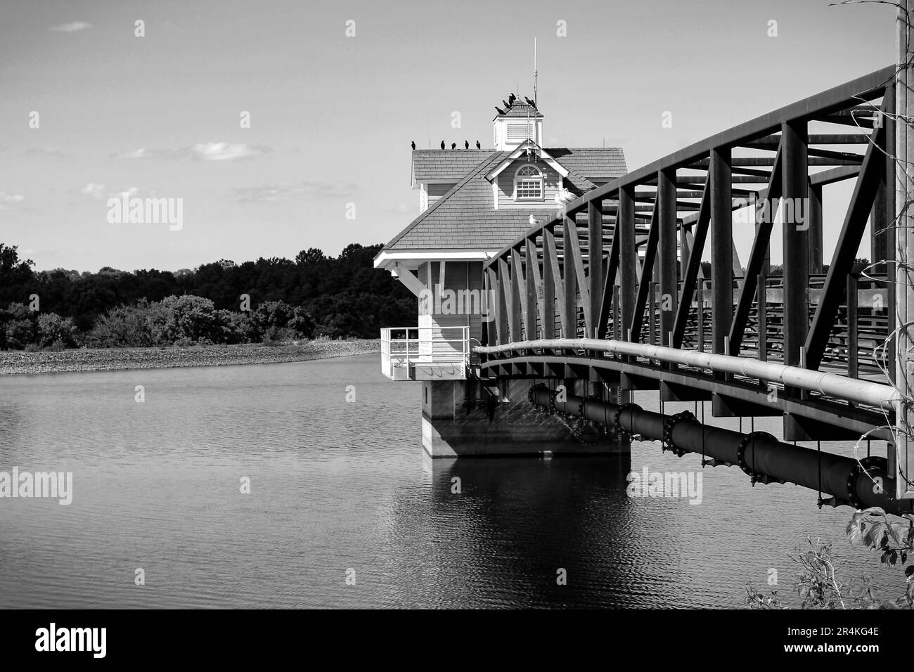Pumphouse on the reservoir hi-res stock photography and images - Alamy