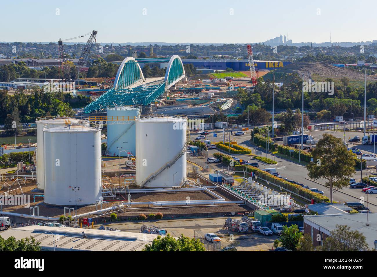 Construction of a new bridge over the Alexandra Canal at Tempe Reserve ...