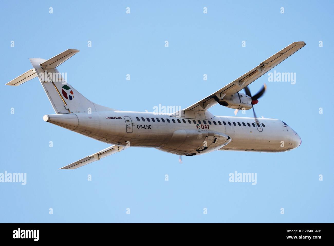 Dat airline hi-res stock photography and images - Alamy