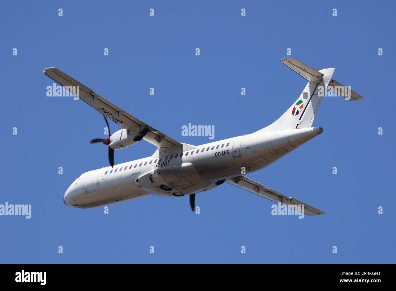 Dat airline hi-res stock photography and images - Alamy
