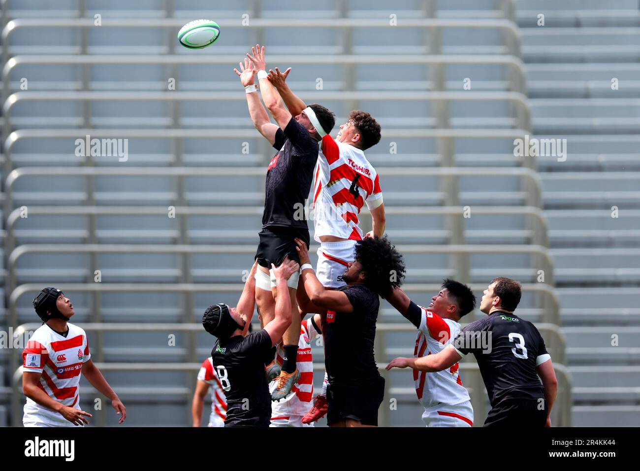 Tokyo, Japan. 27th May, 2023. Two team groups Rugby : Rugby match between U20 Japan 52-46 New ...