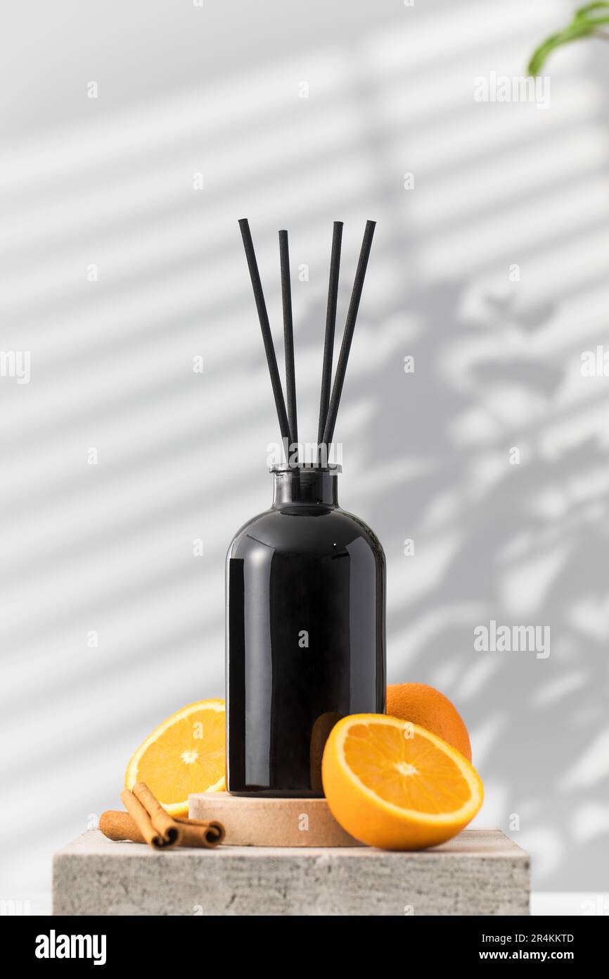 Black glass diffuser with the scent of cinnamon, orange. Perfumes for ...