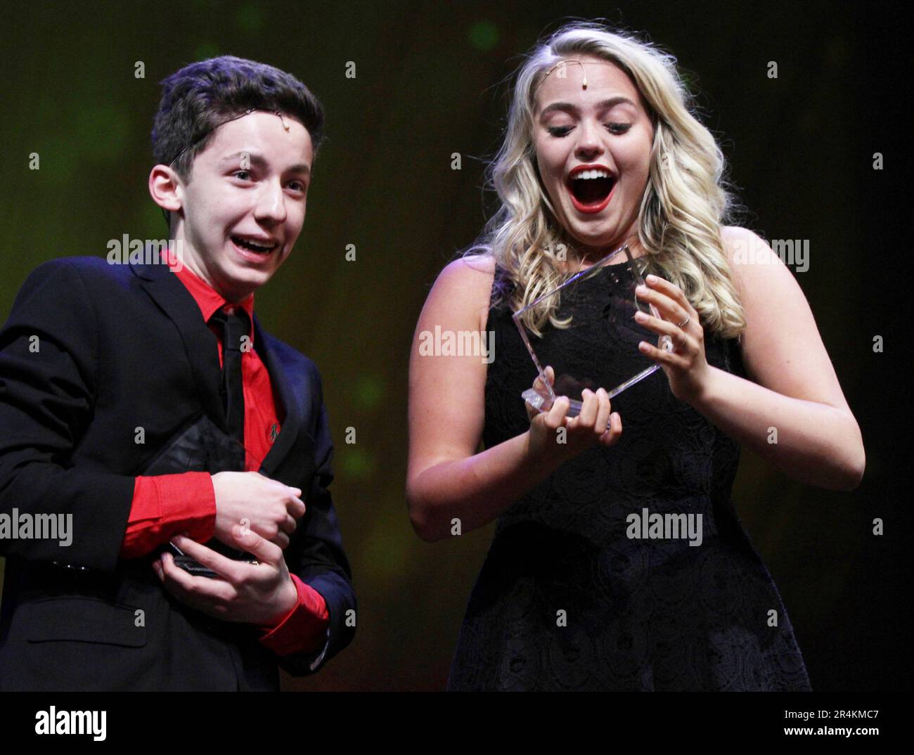 Andrew Barth Feldman and Renee Rapp winning the 2018 National High ...