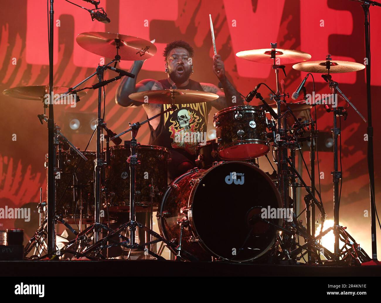 BOCA RATON - MAY 27: Loniel Robinson of Pierce the Veil performs during ...