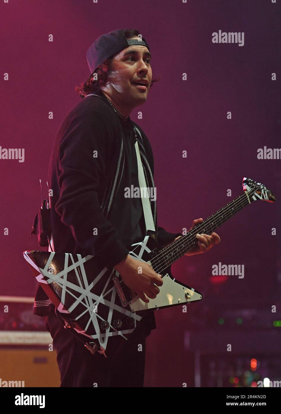 BOCA RATON - MAY 27: Vic Fuentes of Pierce the Veil performs during The ...