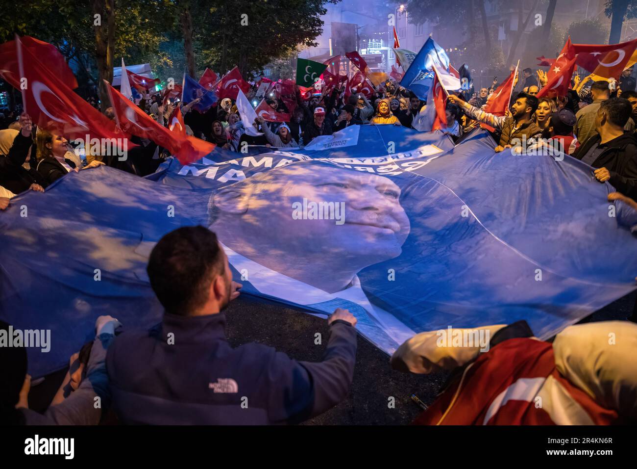 Ak party istanbul provincial headquarters hi-res stock photography and ...