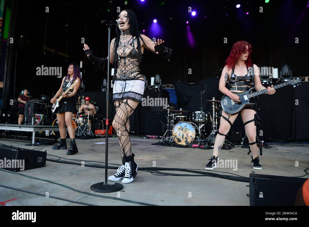 Romy flores hi-res stock photography and images - Alamy