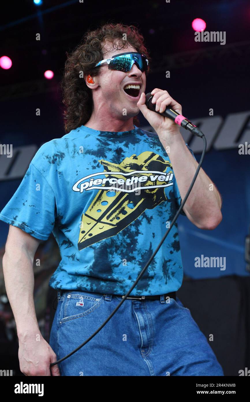 Don broco 2023 hi-res stock photography and images - Alamy