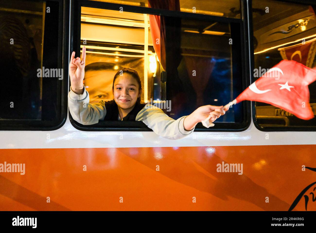 Turkey wolf sign hi-res stock photography and images - Alamy