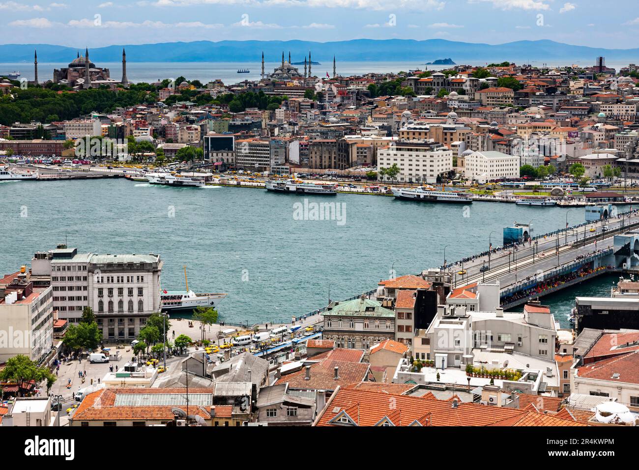Bridge historic tower hi-res stock photography and images - Alamy
