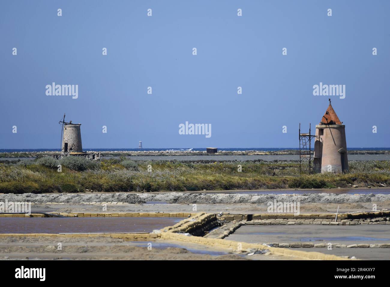 Landscape with panoramic view of Galia Canino a traditional salt pan in ...