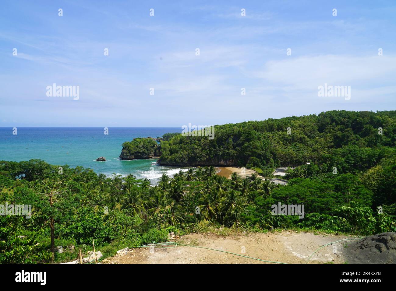 Watu bale beach hi-res stock photography and images - Alamy